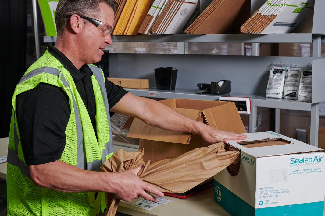 Buy Jiffylite® Mailers From Sealed Air – Sealed Air Small Business
